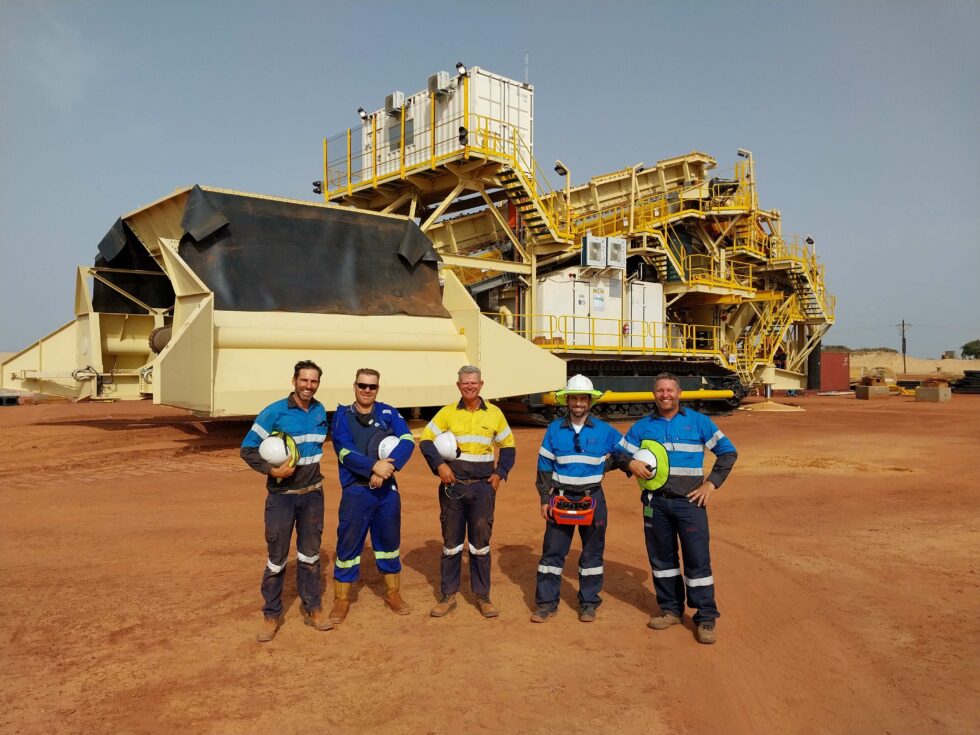 Mobile Dry Mining Unit (track mounted) | ADP Marine & Modular